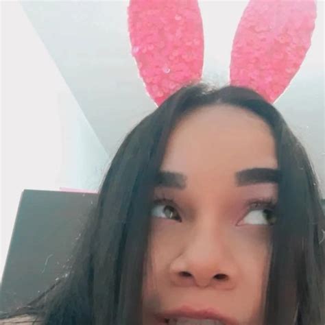 Rebeca M Rebecalejandra M On Threads