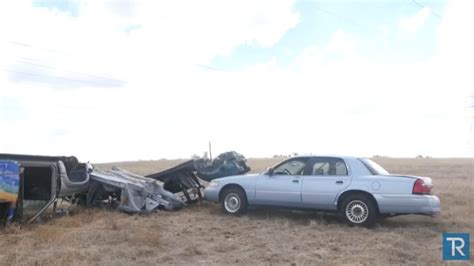 Youtuber Remotely Controls Car Crashes It To Test Iphones Crash