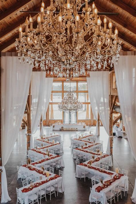 Unique Zig Zag Wedding Table Layout