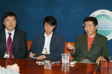 노무현사료관 [춘추관을 방문해 말씀하는 노무현 대통령]