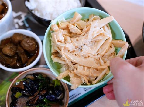 新竹竹北美食｜『謝府小碗菜』內用最低只要29元就能享有免費白飯 清粥 豆花 飲料無限供應！ 瑋瑋＊美食萬歲