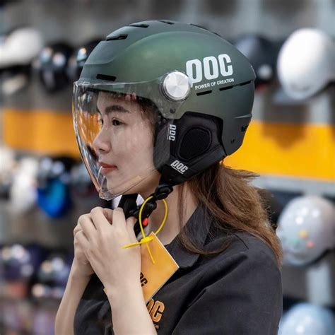 Giá độ Các Mẫu Kính Poc P10 NÓn ChẤt