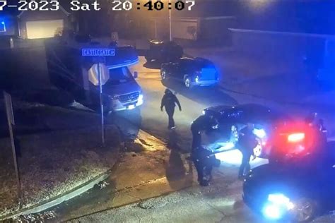 Francis Wilkinson The Grinding Persistence Of Americas Police Problem