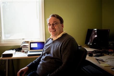 Linus Torvalds Lancia Il Kernel Linux 511 Ecco Tutte Le Novità