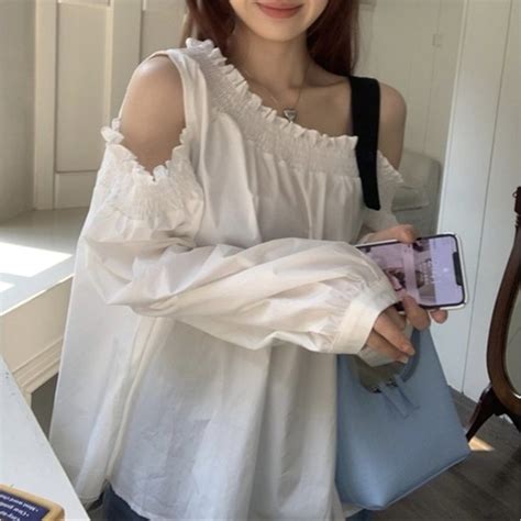 완전강추 아니쉬 S 4xl 스모크 소매퍼프 배색 어깨트임 오프숄더 루즈핏 플레어 귀여운 섹시한빅사이즈블라우스 에이블리