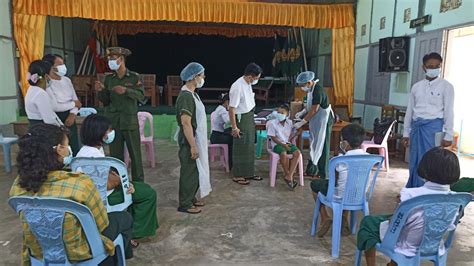 ထန်းတပင်မြို့နယ်တွင် ကျောင်းသား၊ ကျောင်းသူများအား ပထမအကြိမ် ကိုဗစ် ၁၉ ရောဂါ ကာကွယ်ဆေး ထိုးန