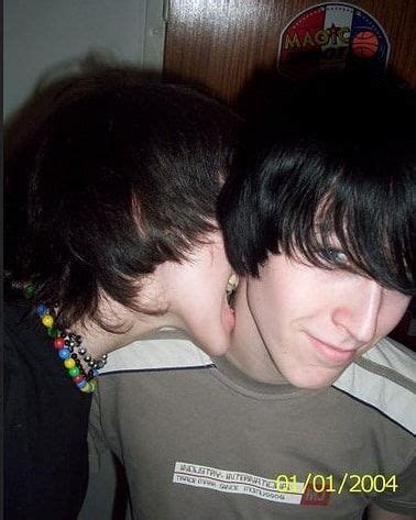 Pin By Xd Core On Emo Scene Emo Couples Emo Guys Scene Boys