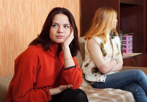 How To Spot Jealous Friend Fancy Life Corner