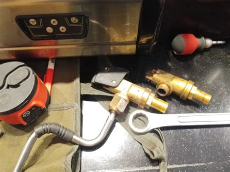 강남 서초 라스파지알레s5 커피머신 스팀 누수 누증 라스파지알레 스팀불량 커피머신 누수 및 누증 불량 고장 점검 수리 커피머신 스팀밸브 완드 누수 누증 스팀밸브