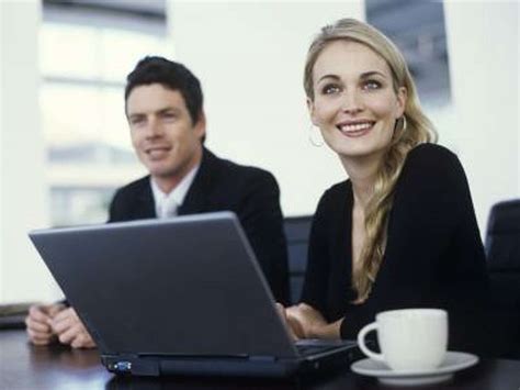 How To Make Smaller Columns Under The Main Column In Excel