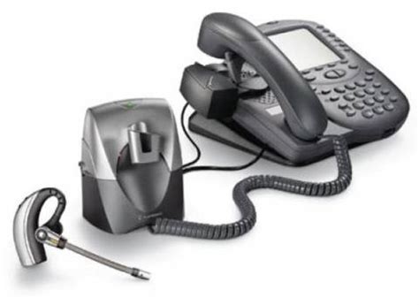 Plantronics Launches Cs N Wireless Headset System With Noise Canceling Technology