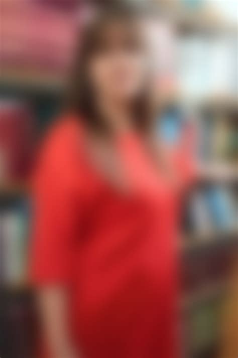 Поздравляю с днём рождения учителя английского языка Анну Владимировну