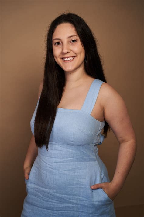 Julia Vlahogiannis — Dotsloops