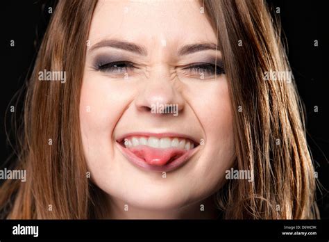 Face Tongue Out