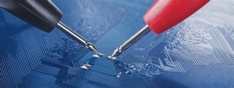 Measuring Electronic Signal From Component On The Pcb Electronics Repair And Digital Technology