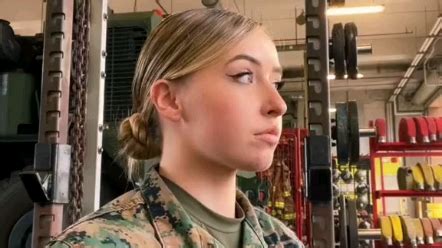 Usmc美国海军陆战队女兵 哔哩哔哩 Bilibili