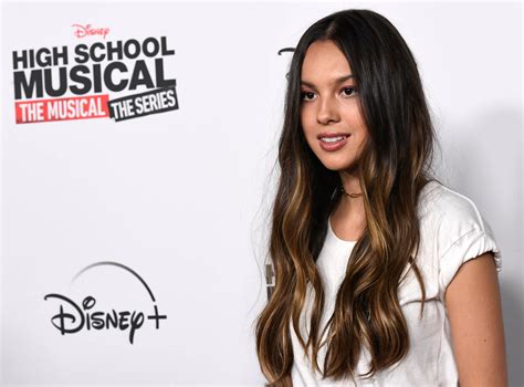 Download Olivia Rodrigo High School Musical Premiere Wallpaper
