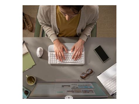 Logitech Ergo Series Wave Keys Wireless Ergonomic Keyboard With Cushioned Palm Rest Off White