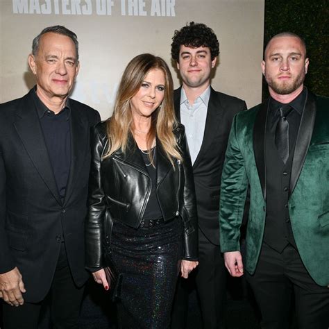 Tom Hanks Latest News Pictures And Videos Hello