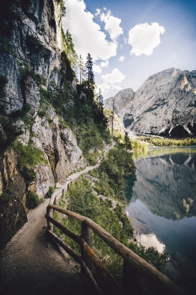 Mostly Nature Tumbex