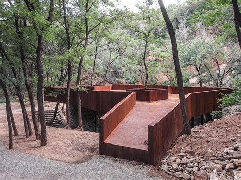 Top 10 Architecture Projects That Integrated Nature In 2016