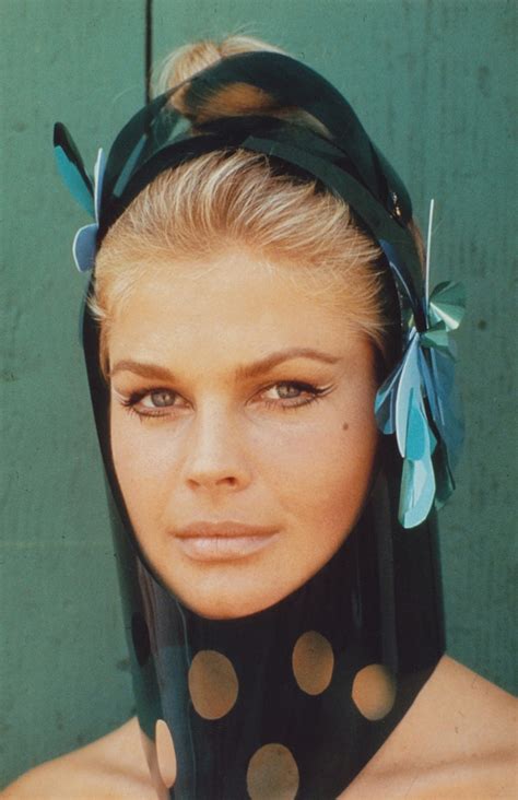 Candice Bergen C 1960s Paige Chic 60s Iconic Fashion Style Jackie O And Anything Mod And