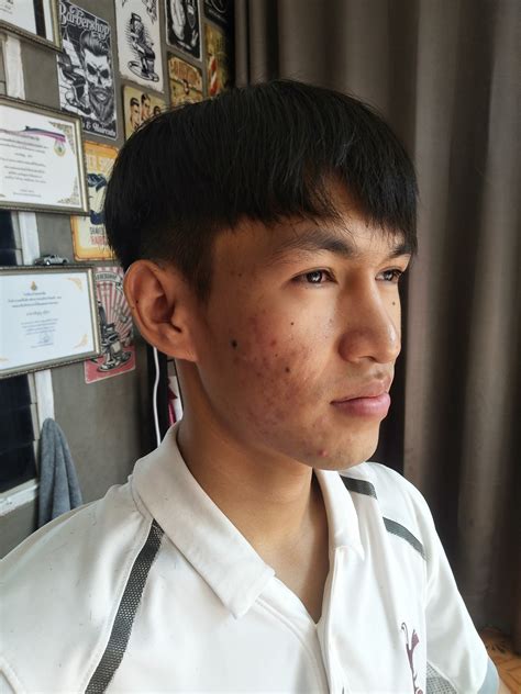 บ้านตัดผม Two Block น่าจะเป็นทรงที่ติด Top 10 Facebook