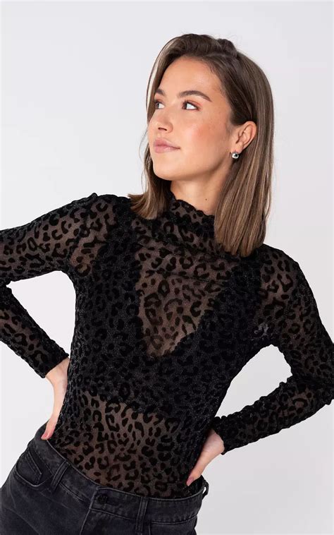 See Through Top Zwart Zwart Guts Gusto Gutsgusto Com