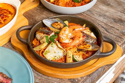 農人餐桌 Farm Table 叮咚叮咚~ 暑假期間農人餐桌 與拔麻孩子們一起high整天🎉🎉🎉 7 1 8 31 農人餐桌 營業時間調整如下： 1 營業時間11 00 20 30 2