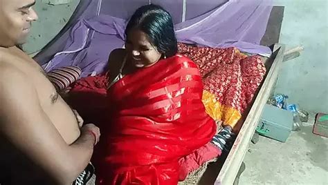 The Neighbor Brother In Law Made The Sister In Law Naked And Inserted A Finger In Her Pussy