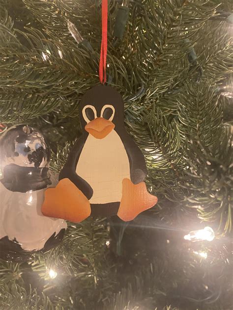 I Got This A Few Years Ago And Only Just Got Into Linux I Did A Double Take Scrolller