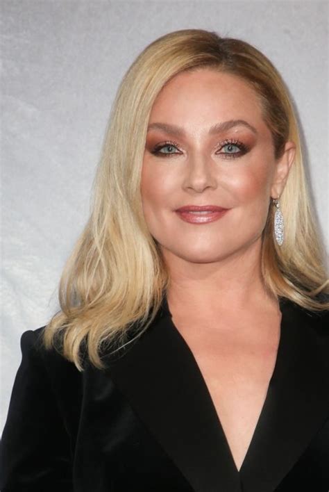 Elisabeth Rohm Hawtcelebs