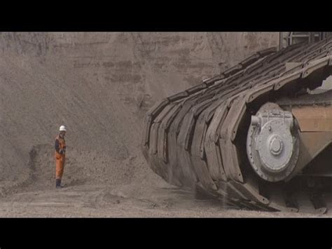 Bagger 288 Bucket Wheel Excavator Extraordinary Engineering Youtube