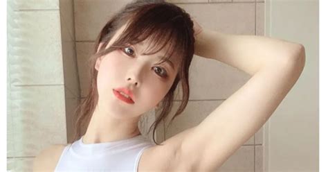 하얀 비키니를 입으면 안돼는 이유
