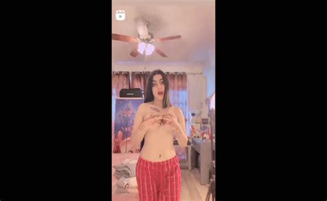 jasneet kaur breasts bikini scene in jasneet kaur self shoot aznude