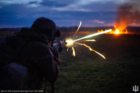 Оперативна обстановка на сході та півдні України залишається складною Генштаб ЗСУ ПІК ПІК