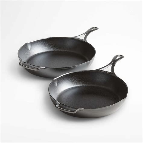 Cast Iron Cookware Skillets Pots And More Crate And Barrel Canada