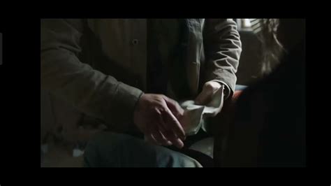 Джоэл пытает каннибалов сериал Одни из нас The Last Of Us Hbo Youtube