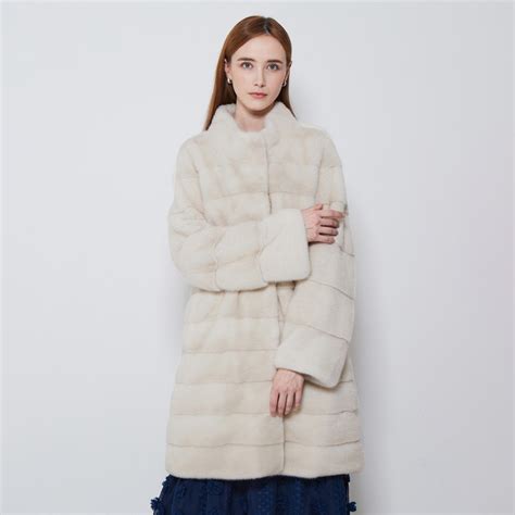 노블 호리젠탈 셔링 밍크 코트 사가 로얄 퀄리티 3개 색상 라프라우 Lafrau