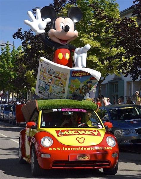 Pin By Cc Hoehn On Mickey Vw Beetle Classic Mickey Mouse Car Vw Art