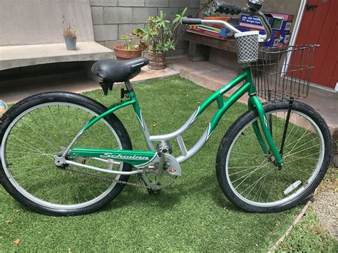 Schwinn Ladies Cruiser