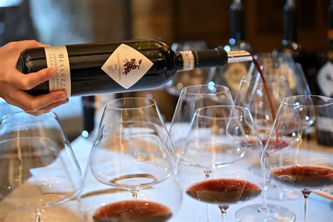 Castello Di Gabbiano Verticale In 10 Annate Del Chianti Classico Gran