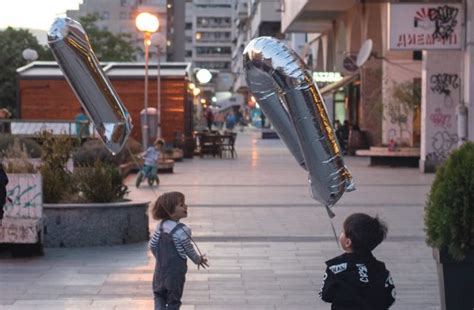 Растурена „боб“ фризура Messy Bob Skopje Casual