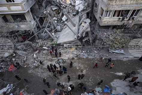 БТА Израел E обсадил още две болници в Газа и е поискал те да бъдат евакуирани твърдят