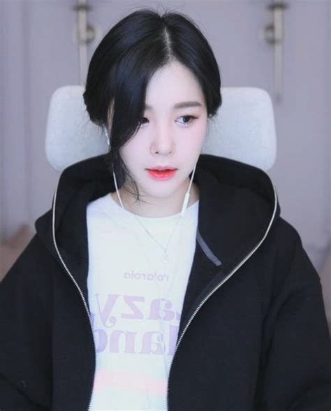 果冻传媒天美传媒京东影业在线观看版 果冻传媒天美传媒京东影业在线观看版ios 小影志