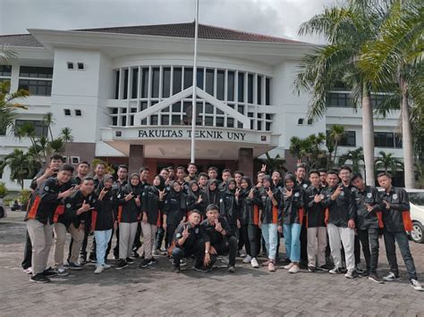 Kamu Suka Hal Hal Berbau Otomatisasi Kuliah Di Teknik Mekatronika Uny