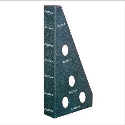 granite triangular square block at ₹ 12800 piece jogeshwari