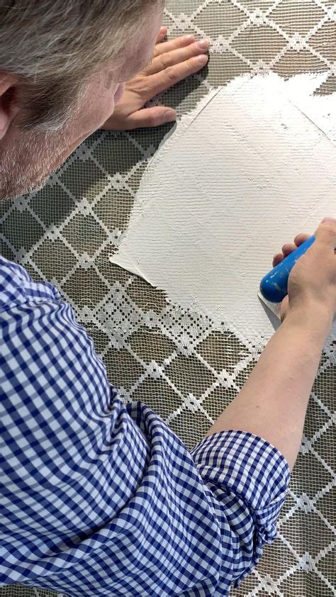 [Видео] «В процессе создания красоты 🎨 Состаренные стены Красить