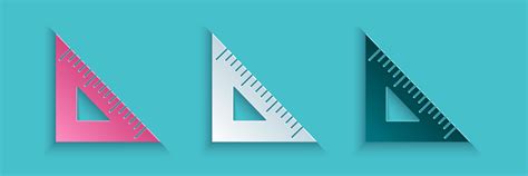 파란색 배경에 격리된 삼각형 눈금자 아이콘을 잘라낸 용지 스트레이트 엣지 기호입니다 기하학적 기호 종이 아트 스타일 벡터 일러스트레이션 3차원 형태에 대한 스톡 벡터 아트