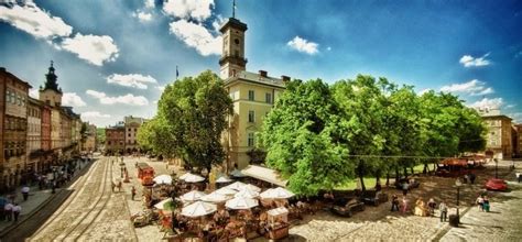 Площа Ринок у Львові цікаві факти та фото